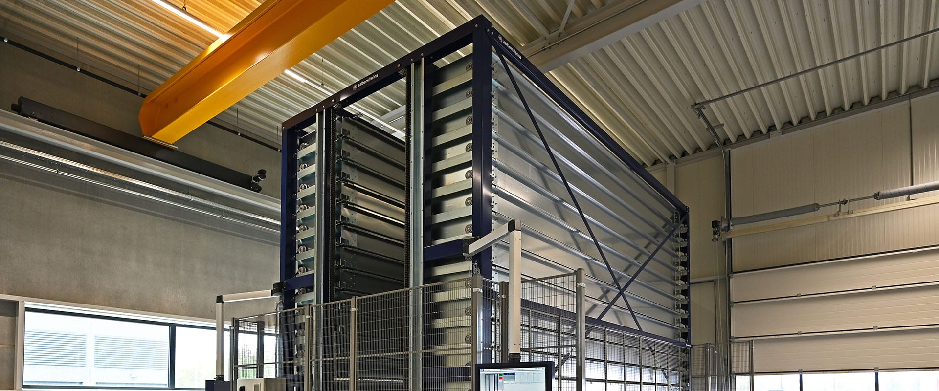 Automatic pipe storage racks for efficient storage of long materials